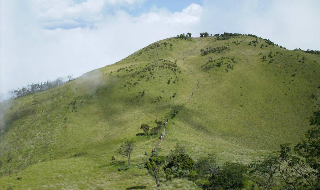 Climb Mount Merbabu and Merapi - Cave Adventure